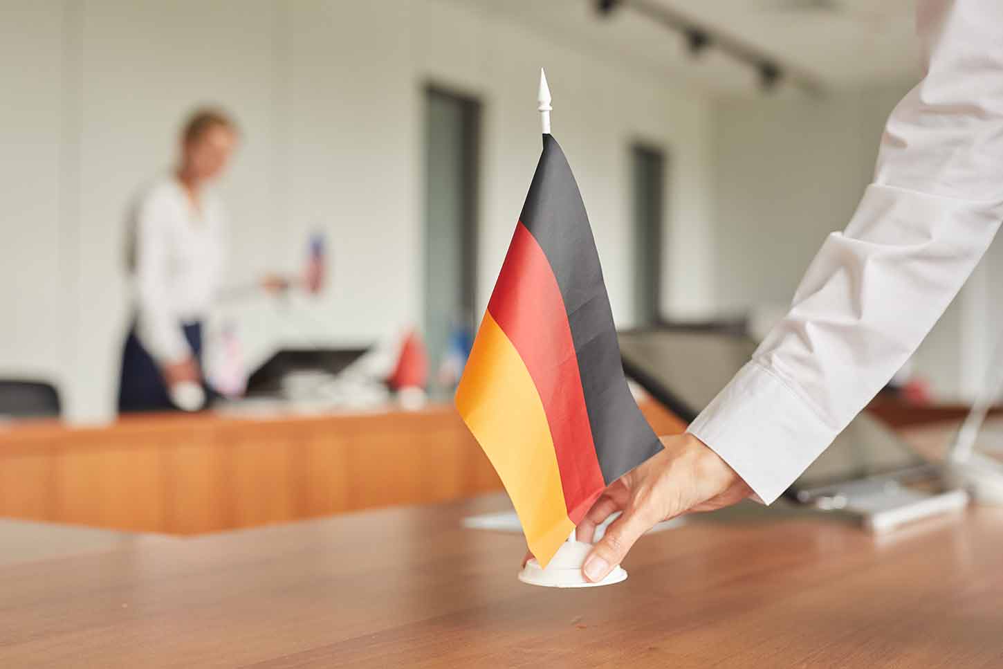Rentenreform 2025 in Deutschland: Beamte, Haltelinie, Aktivrente & Co ...